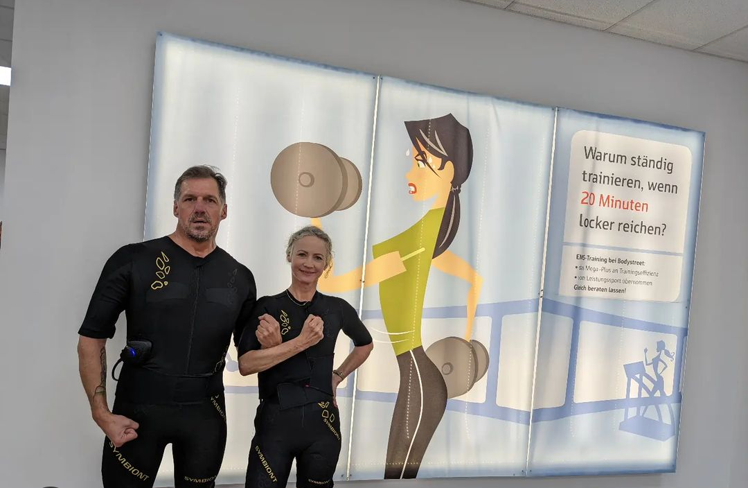 ,,Seit vielen Jahren habe ich aufgrund meiner Skoliose mit schweren Rückenbeschwerden und ...